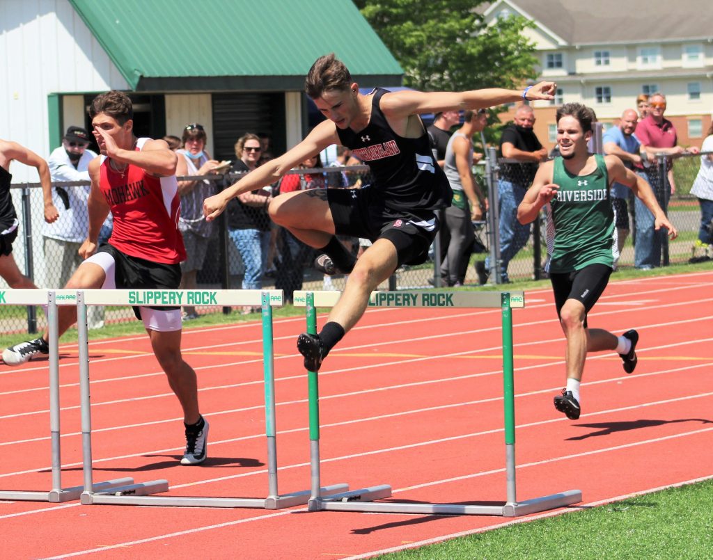 Mcconville Survives Bump To Win Wpial Gold In 1 600 Herald Standard
